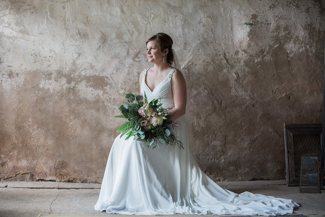 KATHERINE + DAVID | BIRCH HILL BARN | Debra O Photography