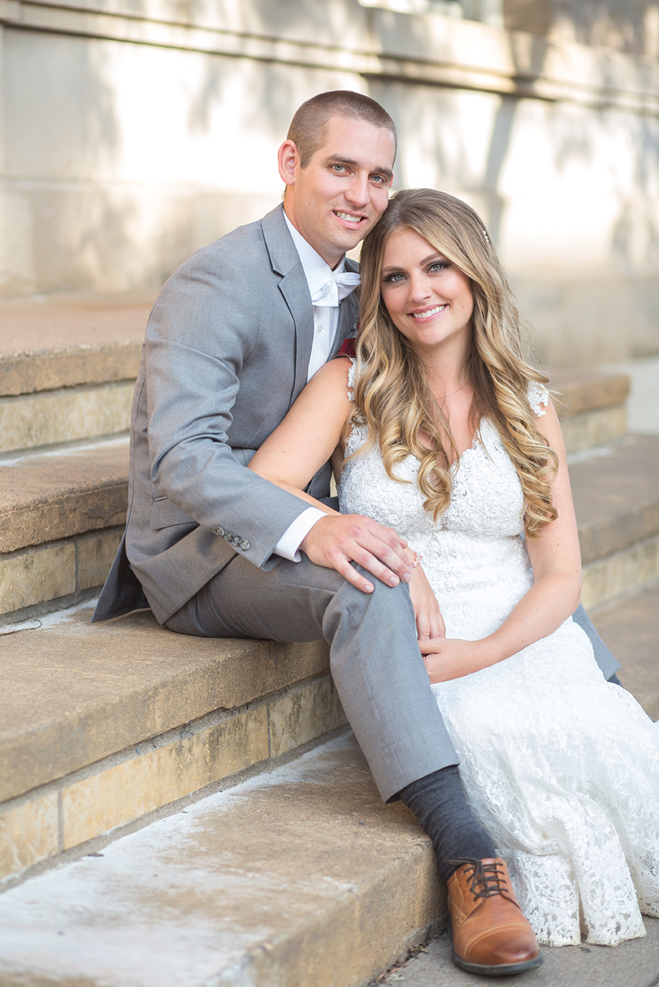 ASHLEY + GAVIN | AFTON FAMILY BEACH + JX EVENT VENUE, STILLWATER MN ...